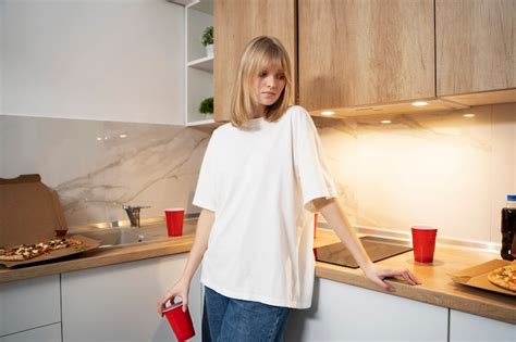 티 이미지 Freepik에서 무료 다운로드