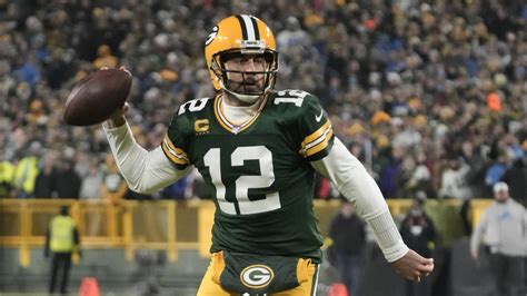 Green Bay Packers Reveals Aaron Rodgers Jersey Retirement