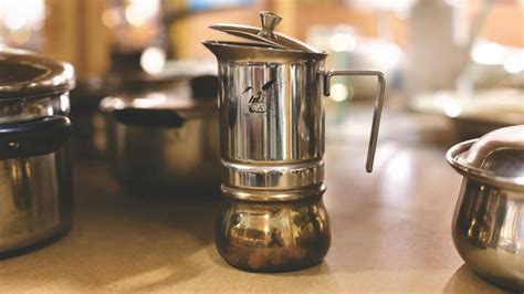 Best Way To Clean A Percolator Step By Step Guide Coffee Vogue
