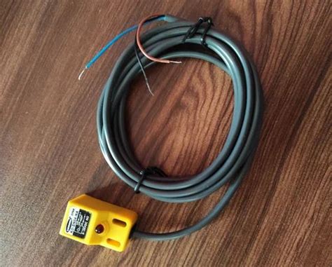 Square Type Proximity Sensor At ₹ 390piece Proximity Switch In