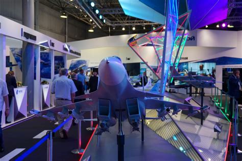 무료 이미지 에어쇼 정체 헬리콥터 Aerodrome Technology 군사 항공 Civil Aviation 전투기 차량 하늘 전시회 막스 항공 우주