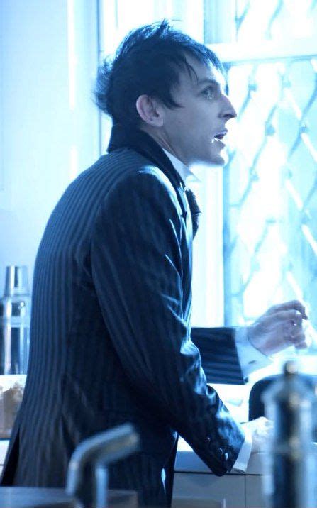 Pin By Martina Toth On ☂oswald Cobblepot~penguin ☂ Penguin Gotham