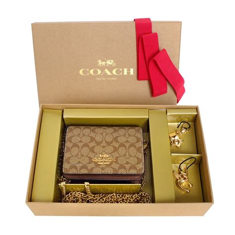 Coach 蔻馳 卡其小c Logo花朵墜飾鍊帶零錢包禮盒組 Pchome 24h購物