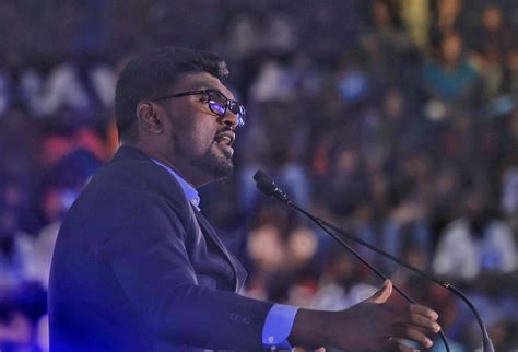 කළු හමුදාව රටේ පවතින ඇඳිරිනීතිය නිසා දෛනික ආදායම් අහිමි වී සිය ආහාර
