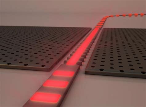 Harvard Researchers Create Zero Refractive Index Waveguide Laser