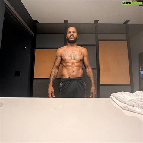 Anthony Dirrell Wiki Biography Age Gallery Spouse And More