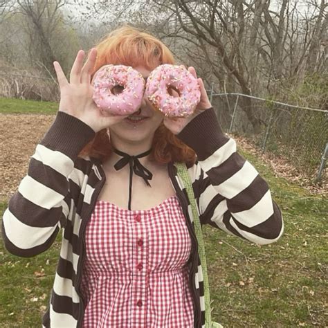 Pin By Vyn Figg On My Friends Cool Outfits Clothes Outfits