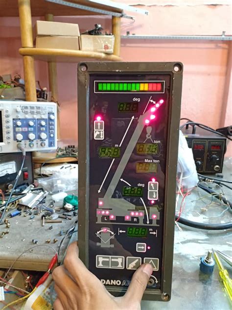 Aml M1 รับซ่อมกล่องคอนโทรล เครน และอื่นๆ