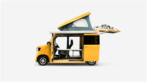 Honda N Van Compo Tokyo Chase