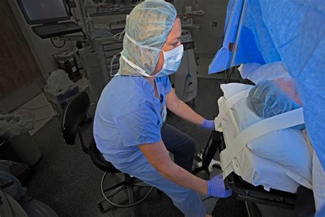 Tz Medical Pannus Retention System 4 Pads 2 Straps