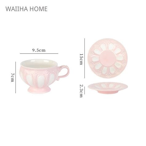 Badu Bg Комплект чаши за чай Чаша за кафе с чинийка Ретро керамични релефни цветя Чаши за черен