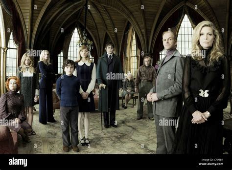 Dark Shadows 2012 Warner Bros Film See Description Below For Cast