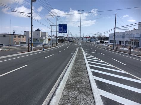 帯広圏都市計画道路3347号学園通整備工事舗装工 萩原建設工業株式会社