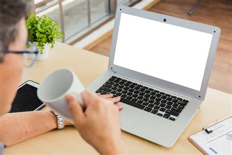 아시아 임원 고위 사업가 앉아 책상 사무실 와 그의 사무실 50 54세에 대한 스톡 사진 및 기타 이미지 50 54세 개념 경영자 Istock