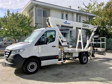 Adac Lkw Bis 3 5T Mercedes Benz Atego Expeditions LKW Mit