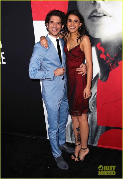 Full Sized Photo Of Lucy Hale Tyler Posey Truth Or Dare Premiere 03