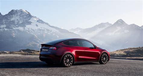 Tesla Model Y Refresh Reportedly Nearing Production