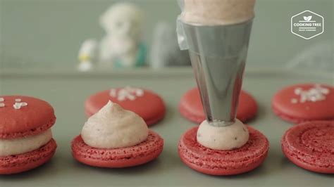 Raspberry Macaron Recipe