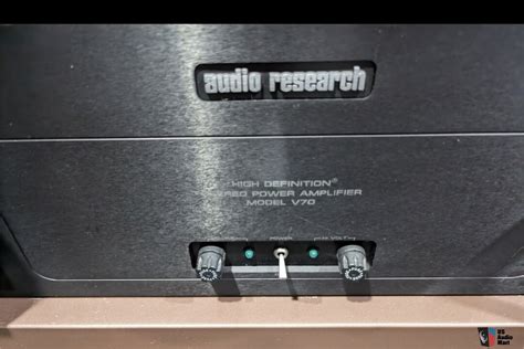 Audio Research V70 Tube Power Photo 5082161 US Audio Mart