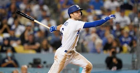 Fuente Ap Filis Y Trea Turner Pactan Por 300 Millones Infobae