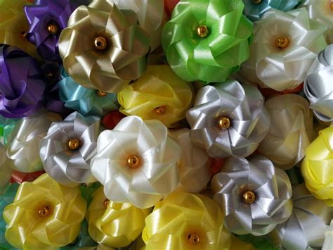 เหรียญโปรยทานมะลิฉัตรคละสี งานตัวเปล่า จำนวน 50 ชิ้น Banrai Thaipick