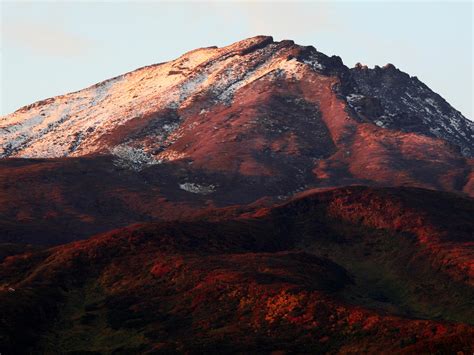 日の出の鳥海山 壁紙自然派 楽天ブログ