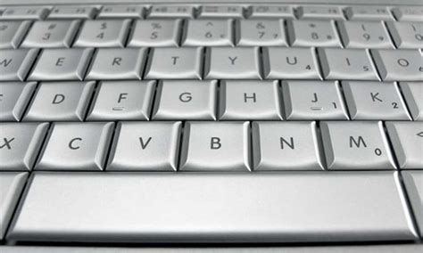 Reason Behind That Line On F And J Key On Keyboard Amar Ujala Hindi News Live कभी सोचा है