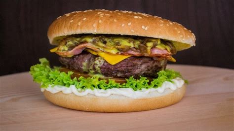 Master The Classic Beef Burger A Step By Step Guide To Juicy