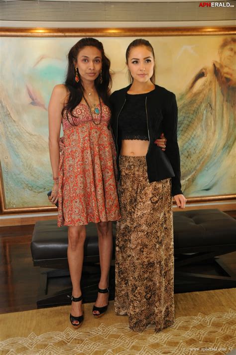 Miss Universe Olivia Culpo Press Meet