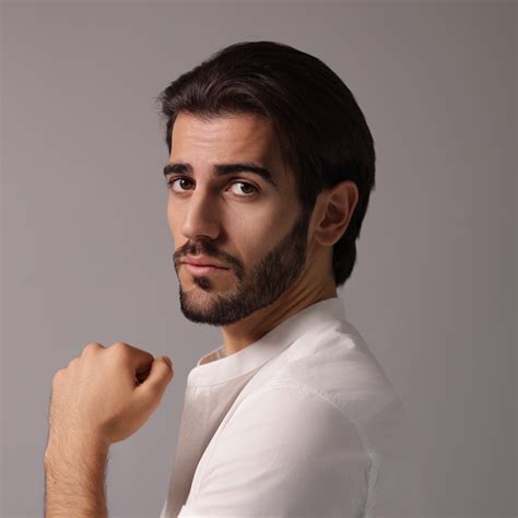 Անչափ շնորհակալ եմ այդքան լավ ու ակտիվ արձագանքների համար։ ️ Խոստանում եմ շատ նոր երգեր թե