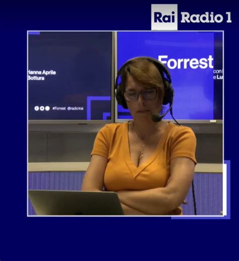 Marianna Aprile 36 TELEGIORNALISTE FANS FORUM