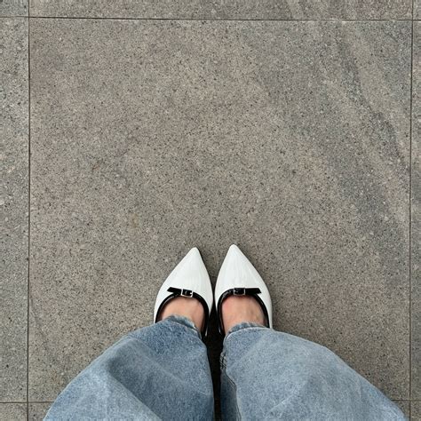 Hailey Teo Hailey Teo Added A New Photo