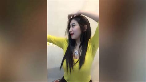 Sexy Bigo Live Pamer Susunya Gede Youtube