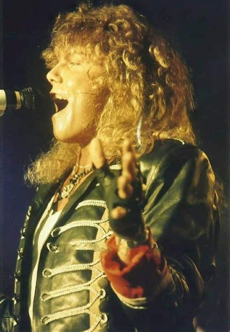 ปักพินโดย Juana Kröhnert ใน Joey Tempest