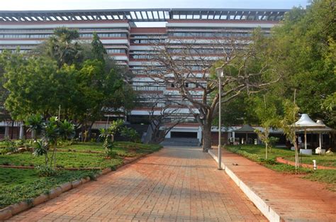 Exclusive Online And Offline Courses By Iit Bombay Iit Madras And Iit