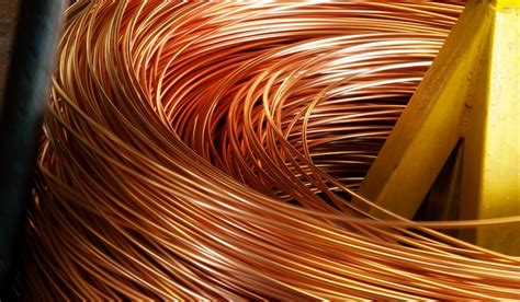 Зэсийн ханш 5000 ам доллар руу унажээ