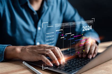 2024년 창업 전략 및 개발 계획 워크플로 및 일정 향후 성공 목표 프로젝트 아이디어 및 동기 부여 12월에 대한 스톡 사진