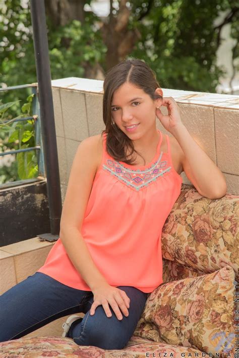 Brunette Girl Eliza Gardenia Strips Naked And Plays With Herself Porn