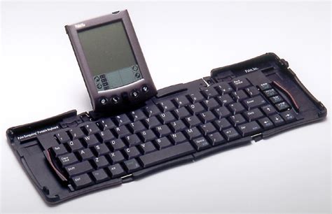 Palm Vx、workpad C3 50j用の折り畳みキーボード