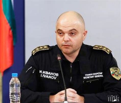 Главният секретар на МВР с извънредно изявление по повод агресията на протестиращи срещу