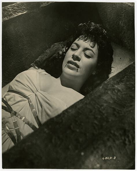 1958 Orig Us Pub Hammer Films Horror Of Dracula Valerie Gaunt Sleeps In Coffin Ebay