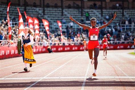 Dn Direkt Kvinna Död Efter Olyckan Vid Slottet