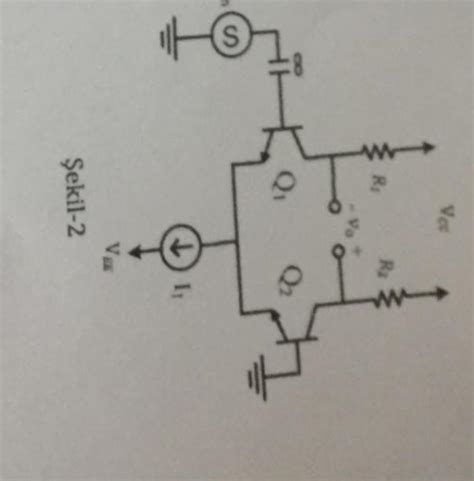 Solved Question 1 In The Circuit Given In The Figure Vdd