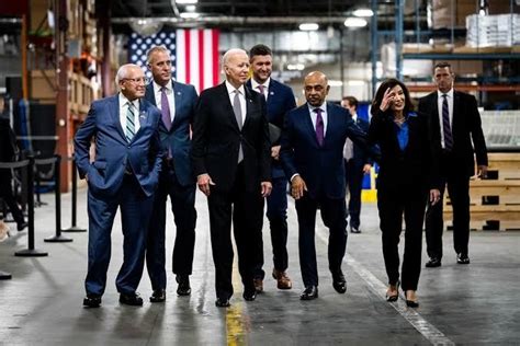 Vamsi Reddy On Linkedin Hiring Alert 🤳 Ibm Software Engineer Bi Data Analyst 👉qualification