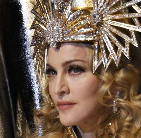 Tourauftakt Madonnas Wilde Show Mit Mönchen Und Peitschen Welt