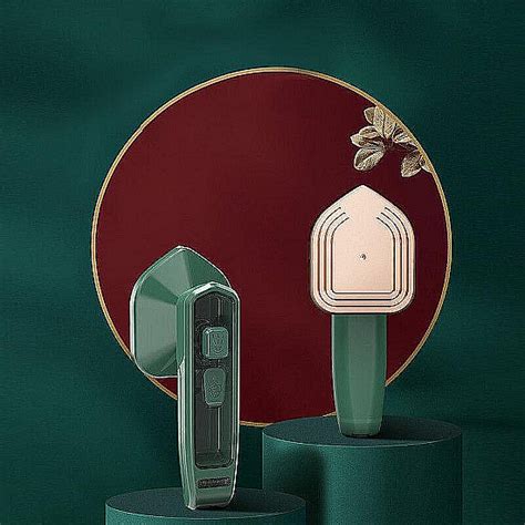 Мини електрическа ютия на пара за гладене на дрехи Mini M2 на цена 39 00 лв Explosive Bg