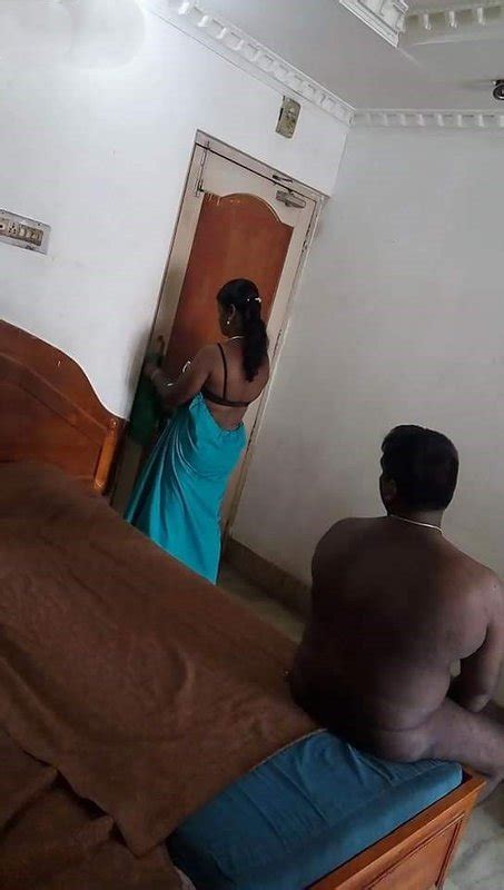Desi Tamil Hooker Having Sex With Client Pics Desi New Semi Nude Masked No Face Videos