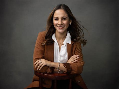 Ana Sofia Aguirre Healthy Munching