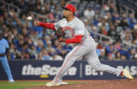 Reds And Alexis Diaz Look To Rebound In Crucial Series Against Athletics