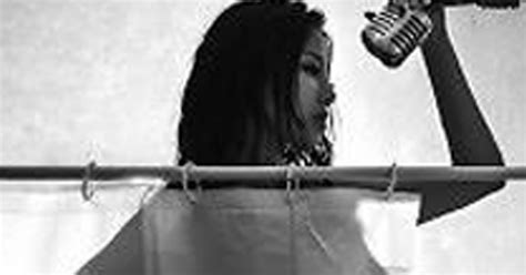 남영주 누굴 유혹하려고 넘치도록 풍만한 자태